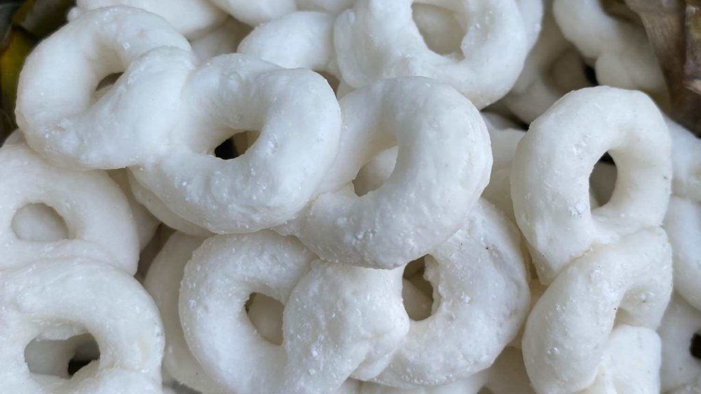 Geblek: Nikmatnya Kuliner Tradisional Yang Menggoyang Lidah - Royal Ole2